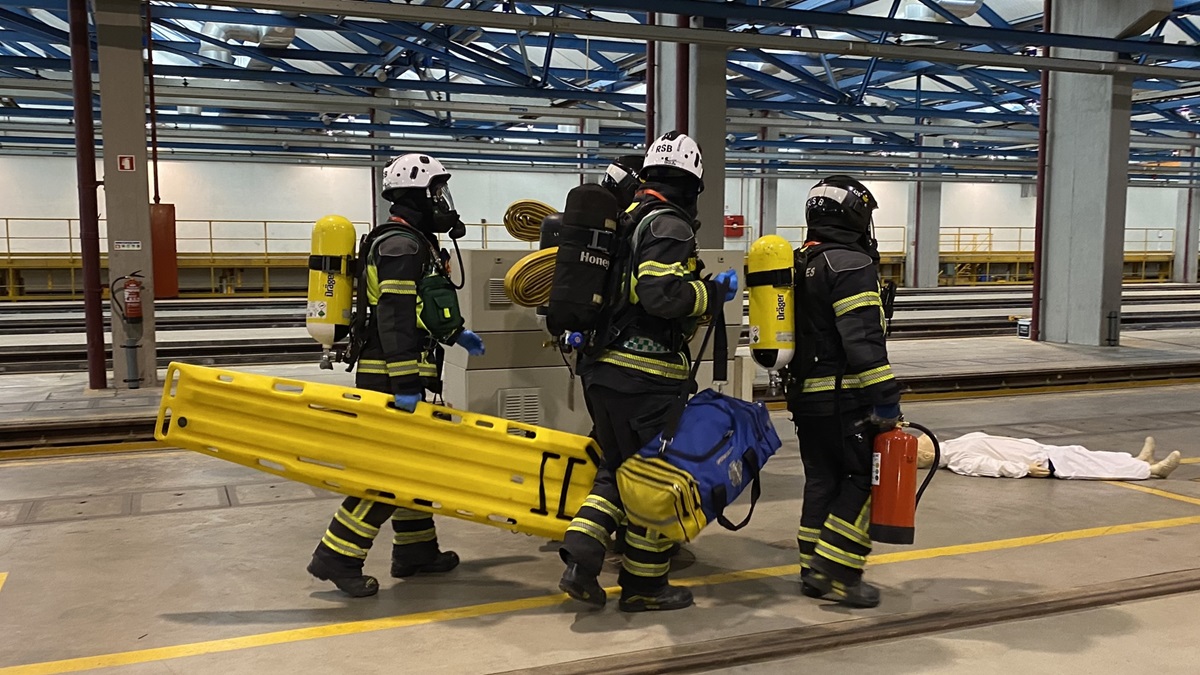 Strengthening the global health-security interface